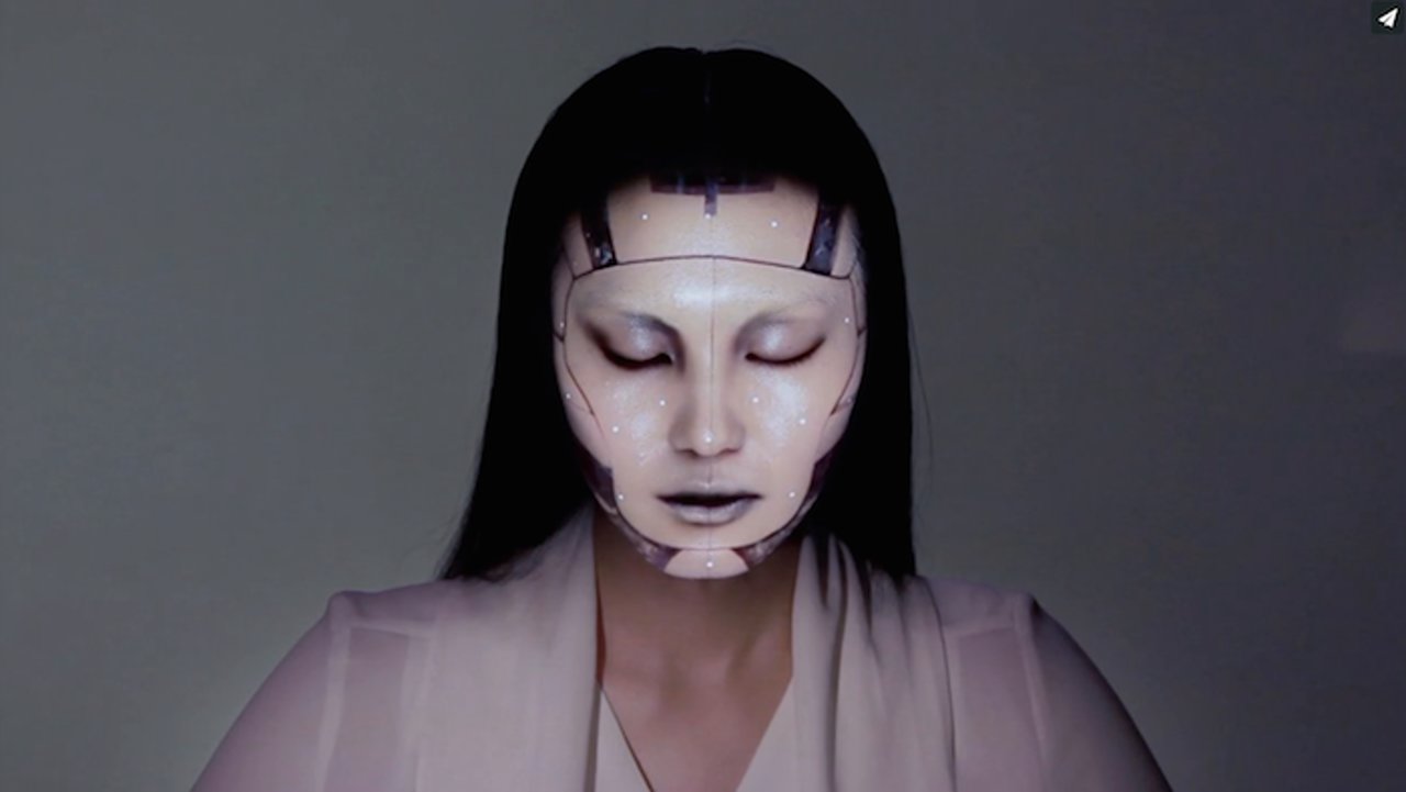 Motionographer® OMOTE: Real-time face tracking and projection mapping