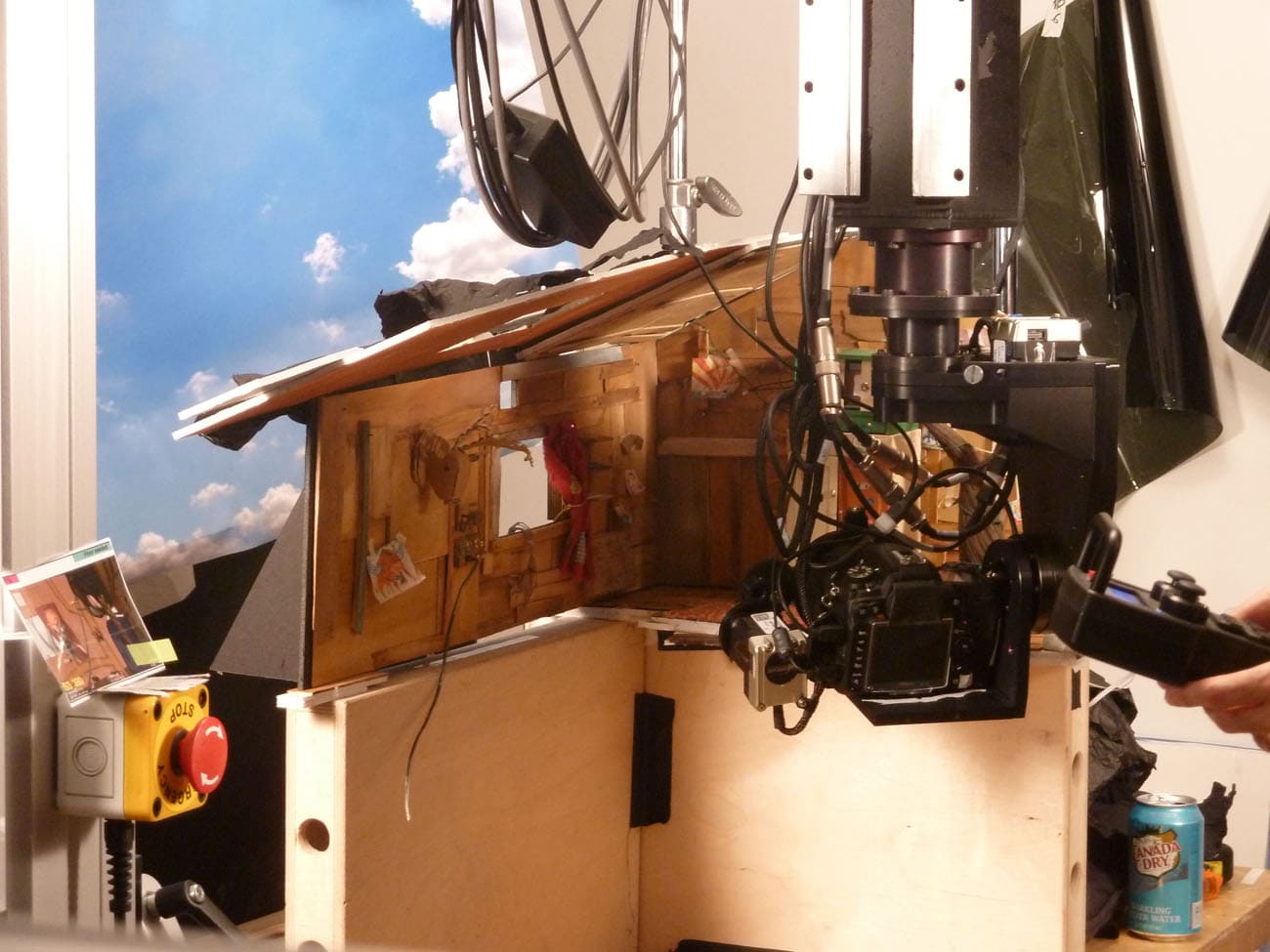 Motionographer The long journey to “Lostopolis,” an interview with ...