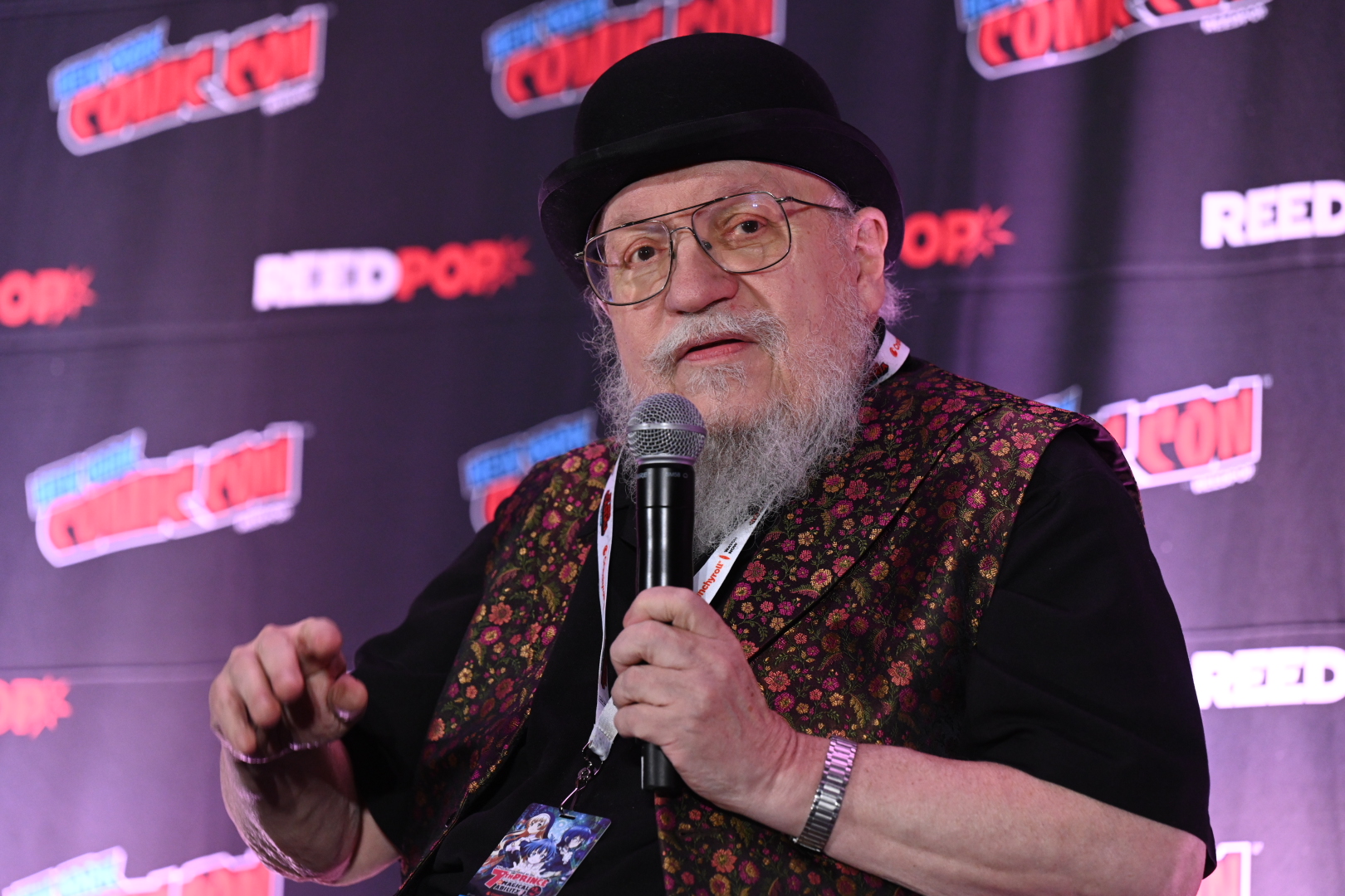 Motionographer® The Sticky Quarter and the Ghost of the Future: George ...